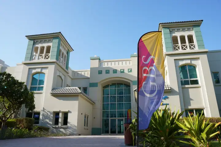Study at Global Business School Dubai with EduMapple